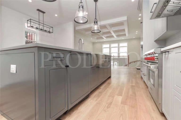 Customized Modern Shaker Style Kitchen Cabinet And Bathroom Vanity